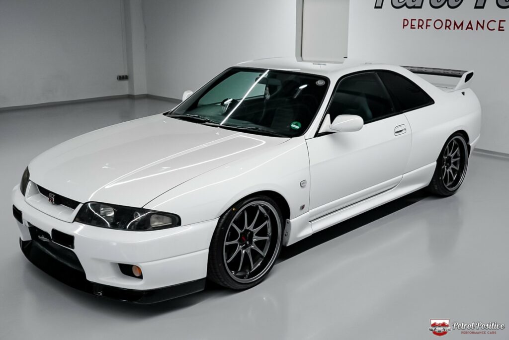 JDM Nissan Skyline R33 GTR – Petrol Positive Performance Cars GmbH
