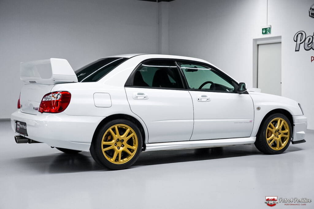 JDM Subaru Impreza STi Blobeye weiss DB – Petrol Positive Performance Cars GmbH